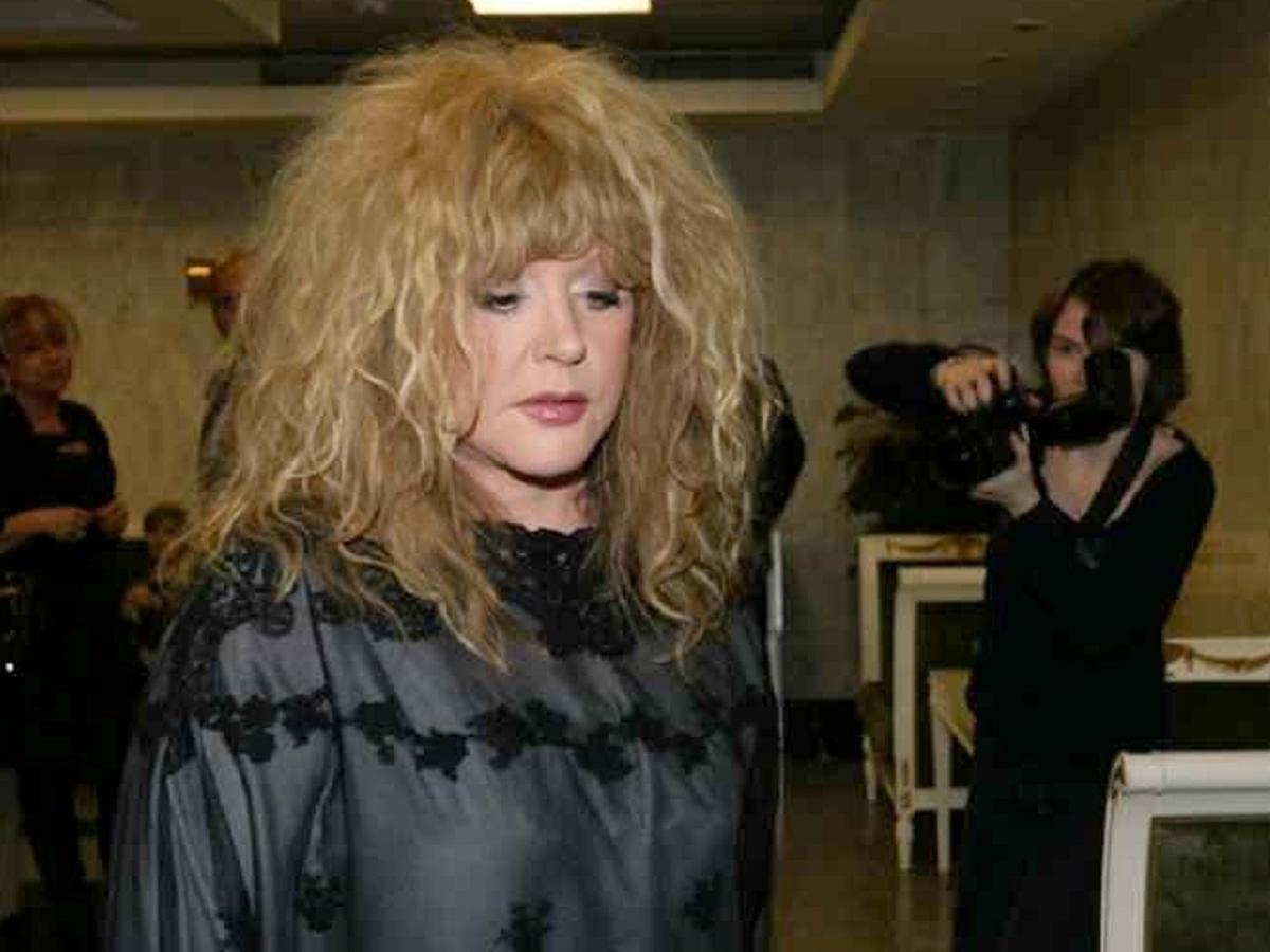 Поворот судьбы: как отказ Пугачёвой от Как упоительны в России вечера ...